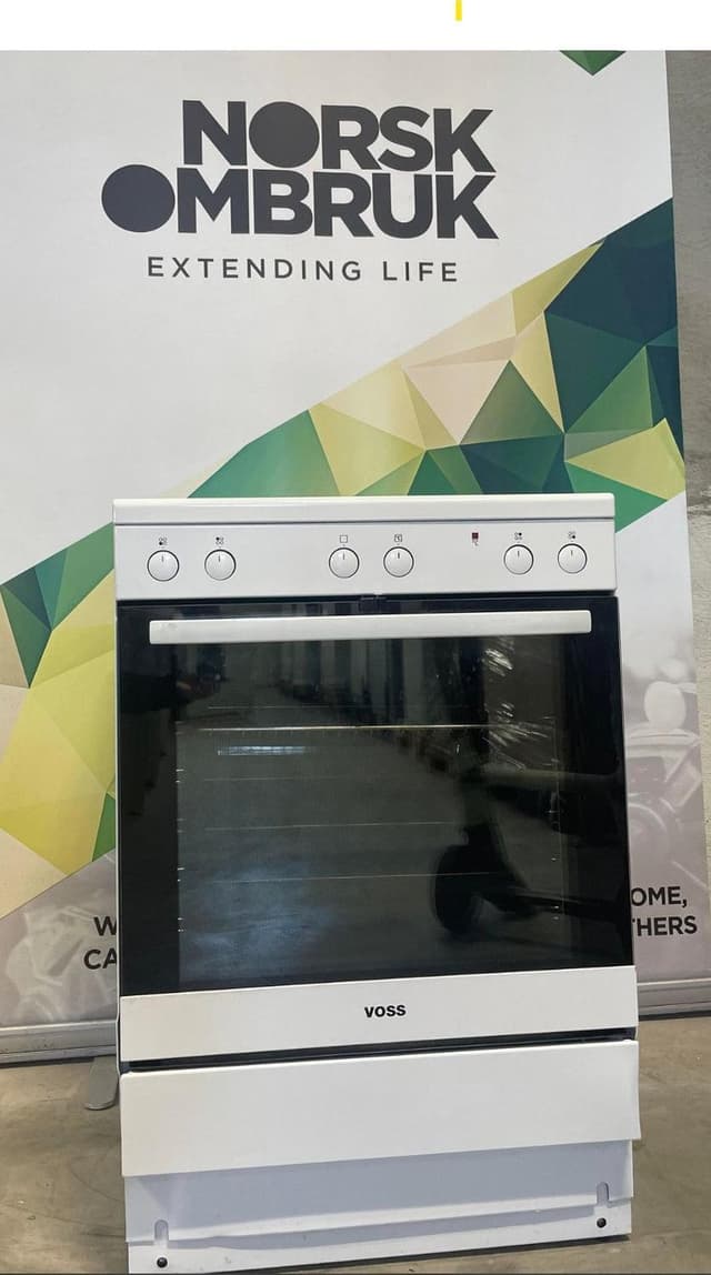 Voss-Electrolux keramisk komfyr ELK13027HV - brukt - Elkjøp