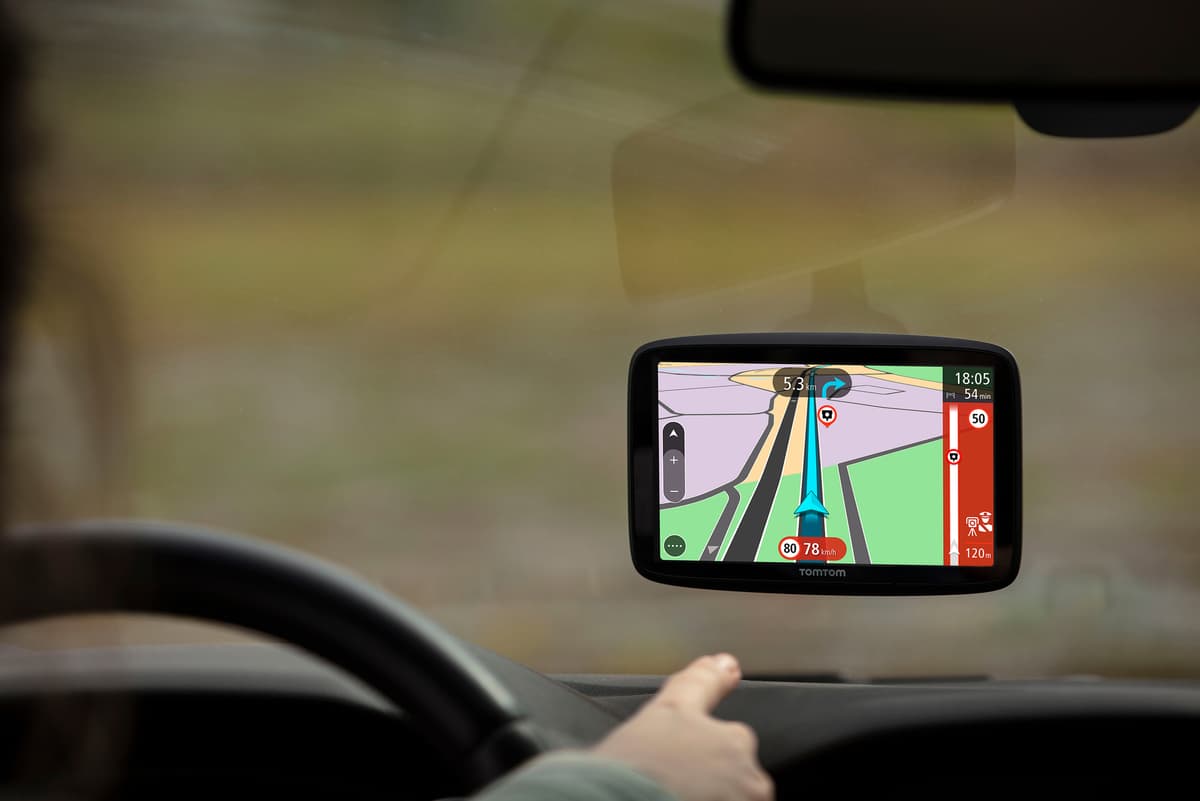 TomTom GO Navigator 6" GPS - Elgiganten