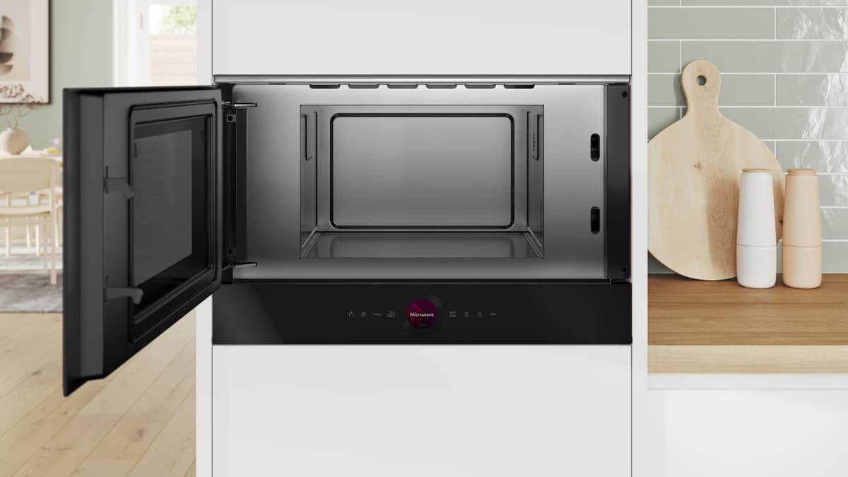 Bosch accent line Mikrobølgeovn BFL9221B1 (Sort) - Elkjøp