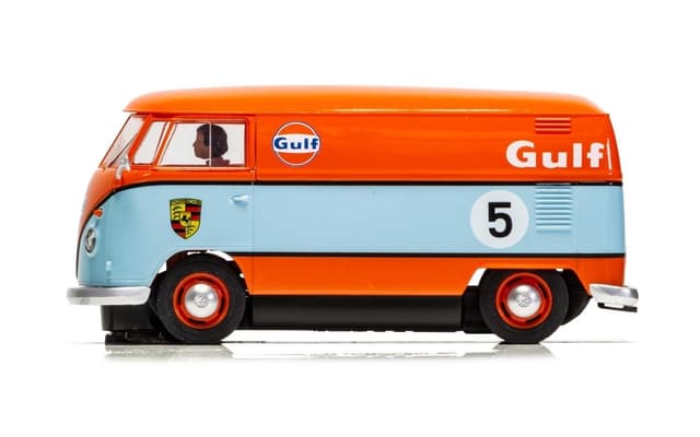 Scalextric Volkswagen Panel Van - Gulf Edition | Elgiganten | Elgiganten