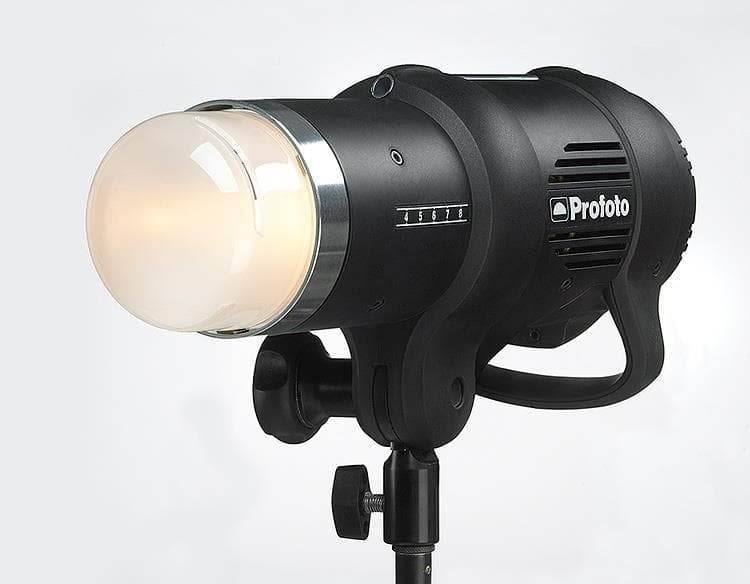 Profoto Glass dome flat front monolight - Elkjøp