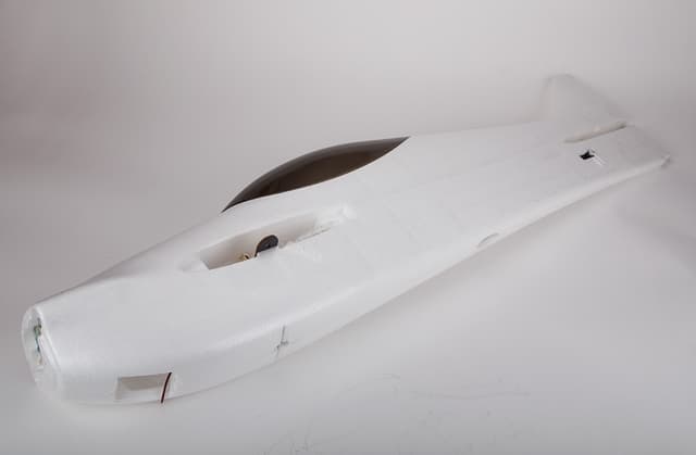 STM Acrobat Fuselage Set inc 2 servos and canopy - Elkjøp | Elkjøp
