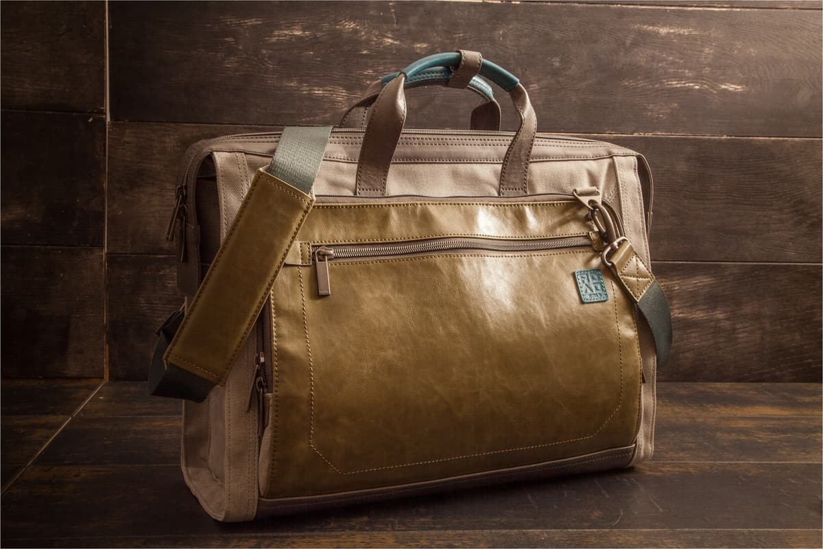 Golla ROAD 16" commuter PC-veske (grå) - Elkjøp