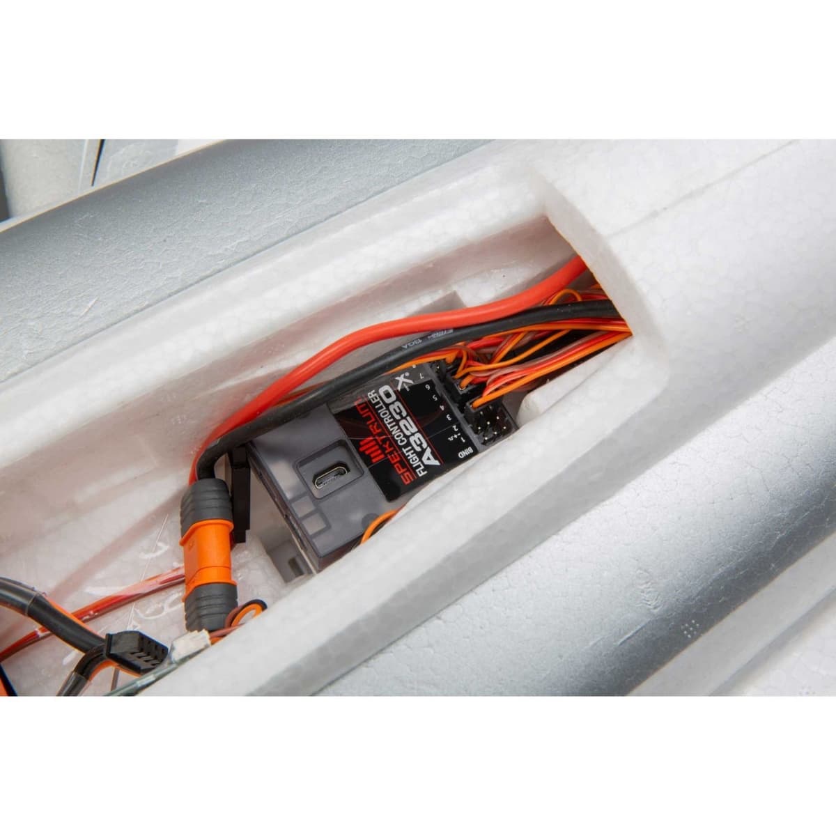 E-Flite Habu STS 70mm EDF Smart Jet RTF with SAFE - Elkjøp
