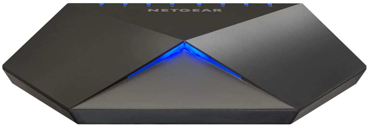 Netgear S8000 switch til gaming og strømming - Elkjøp