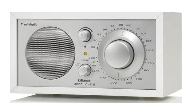Tivoli Audio Model ONE BT Hvit/Sølv - Elkjøp