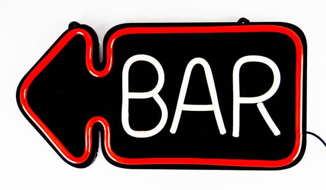 Neonkyltti 50cm ""BAR"" - Gigantti verkkokauppa