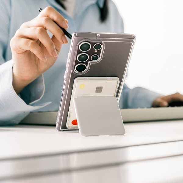 Ringke Magnetic Stand Slot Card Holder MagSafe Clear & Light Gray ...