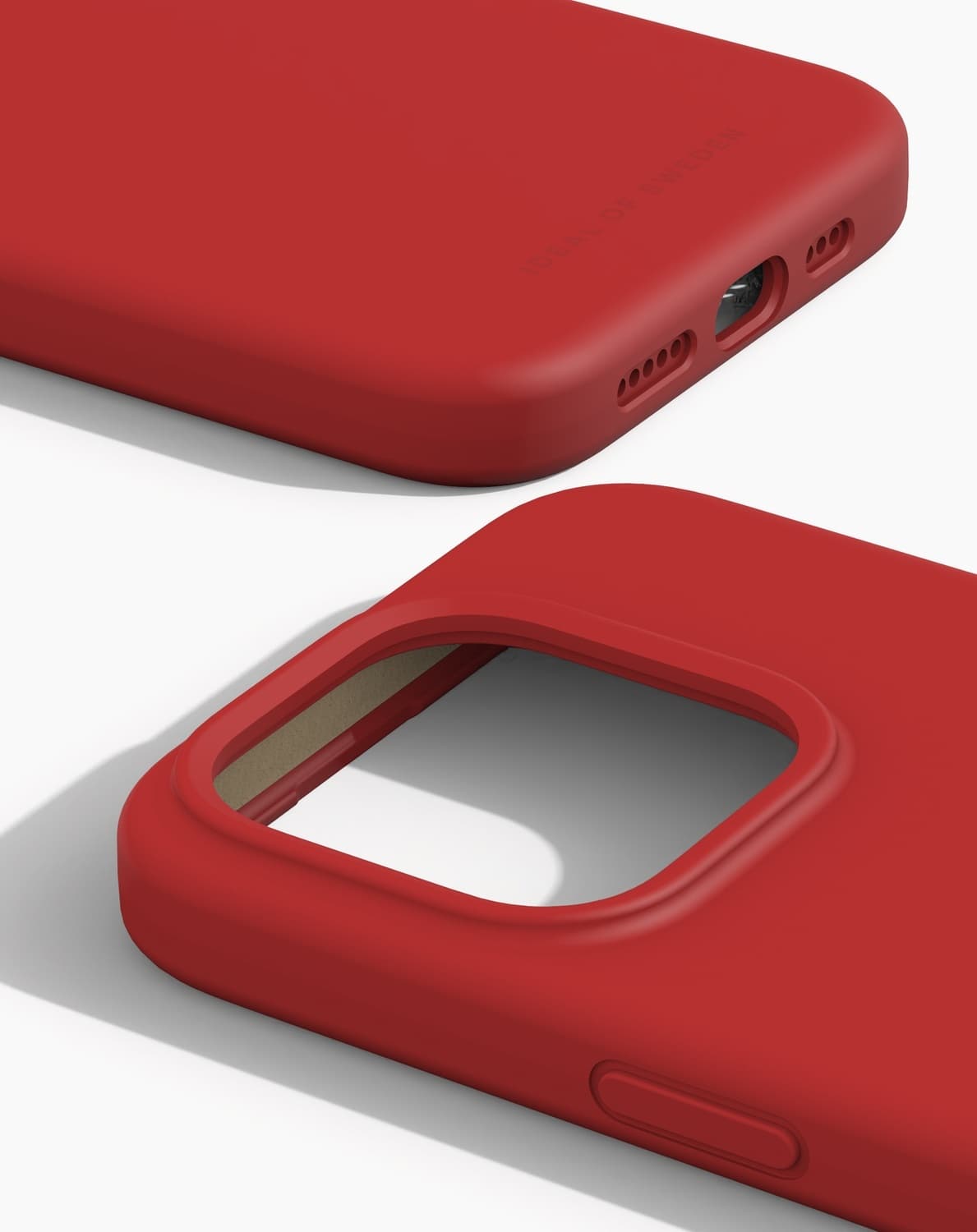 Silicone Case iPhone 15 Pro Red - Elkjøp