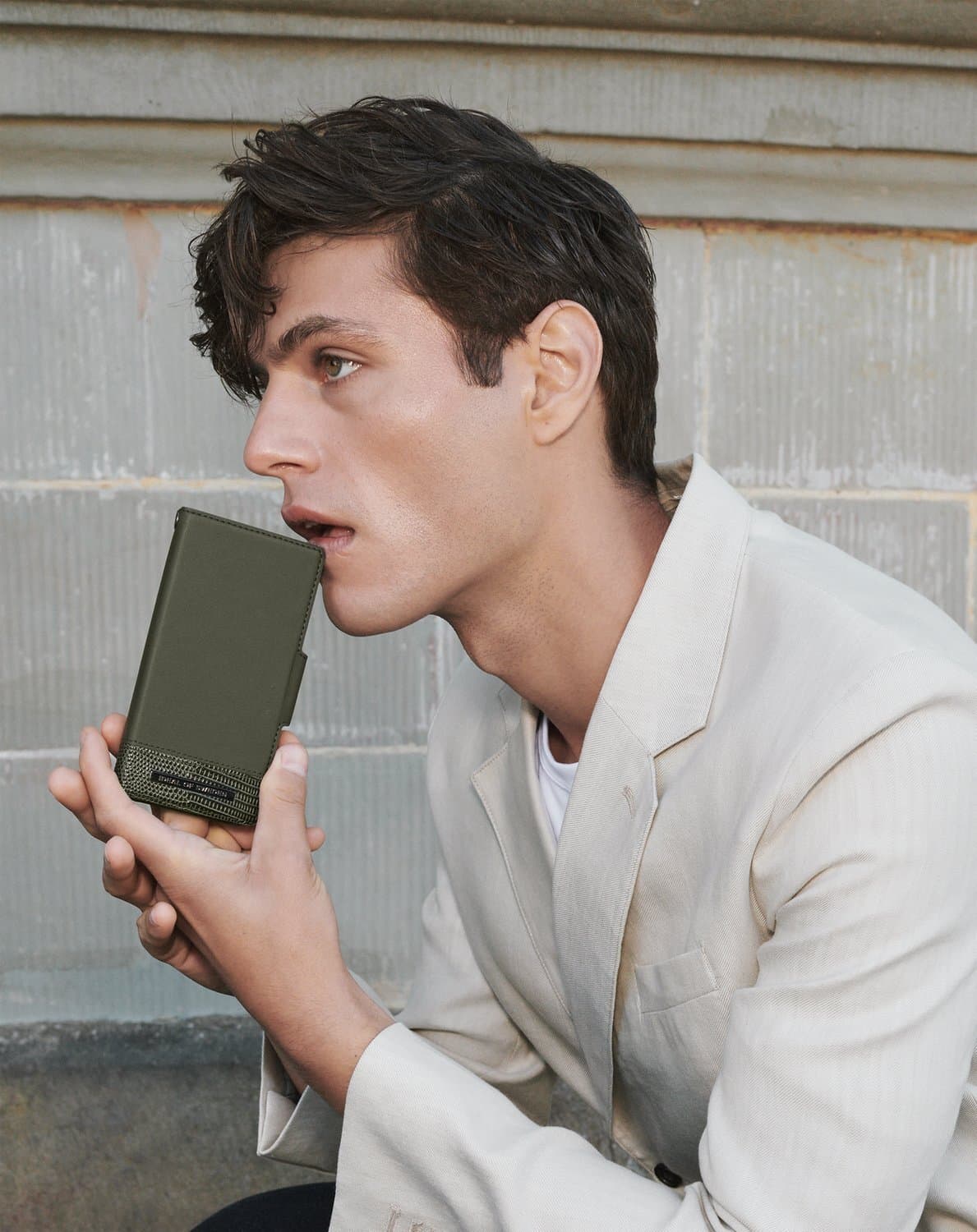 Unity Wallet iPhone 12 MINI Metal Woods - Elkjøp | Elkjøp