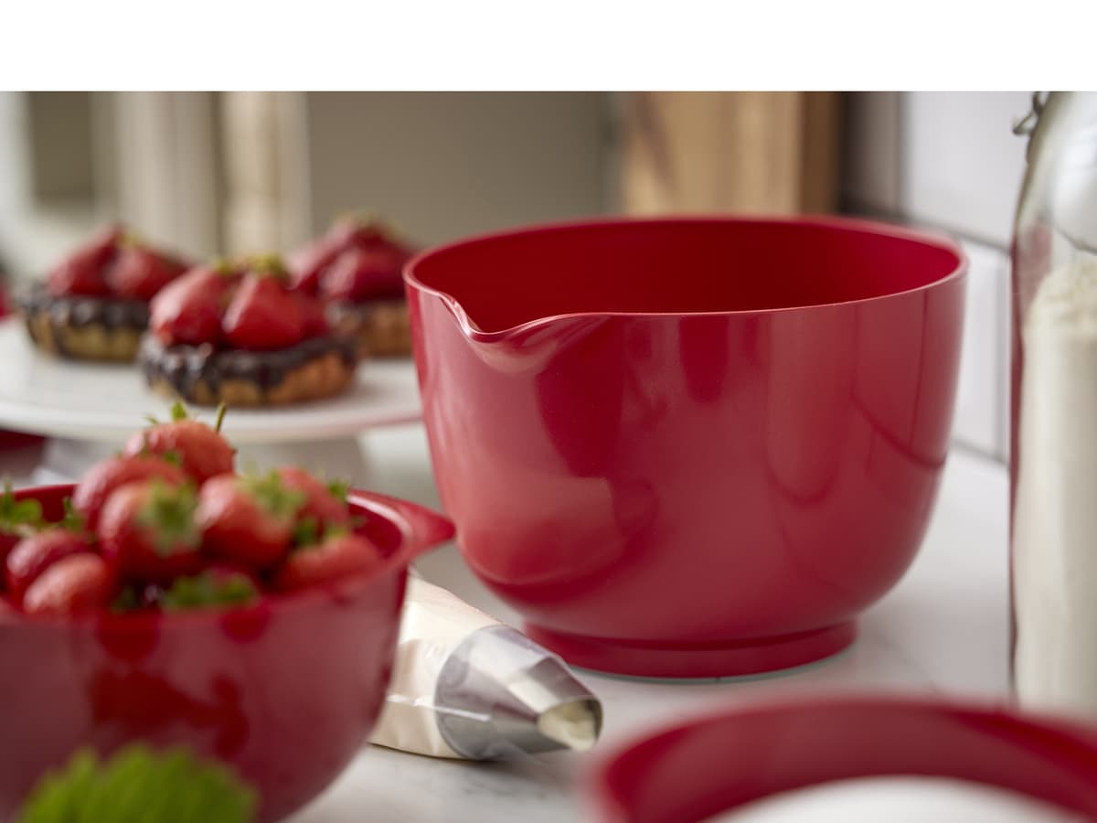 Rosti NEW Margrethe Mixing bowl 2 liter Red - Elkjøp | Elkjøp