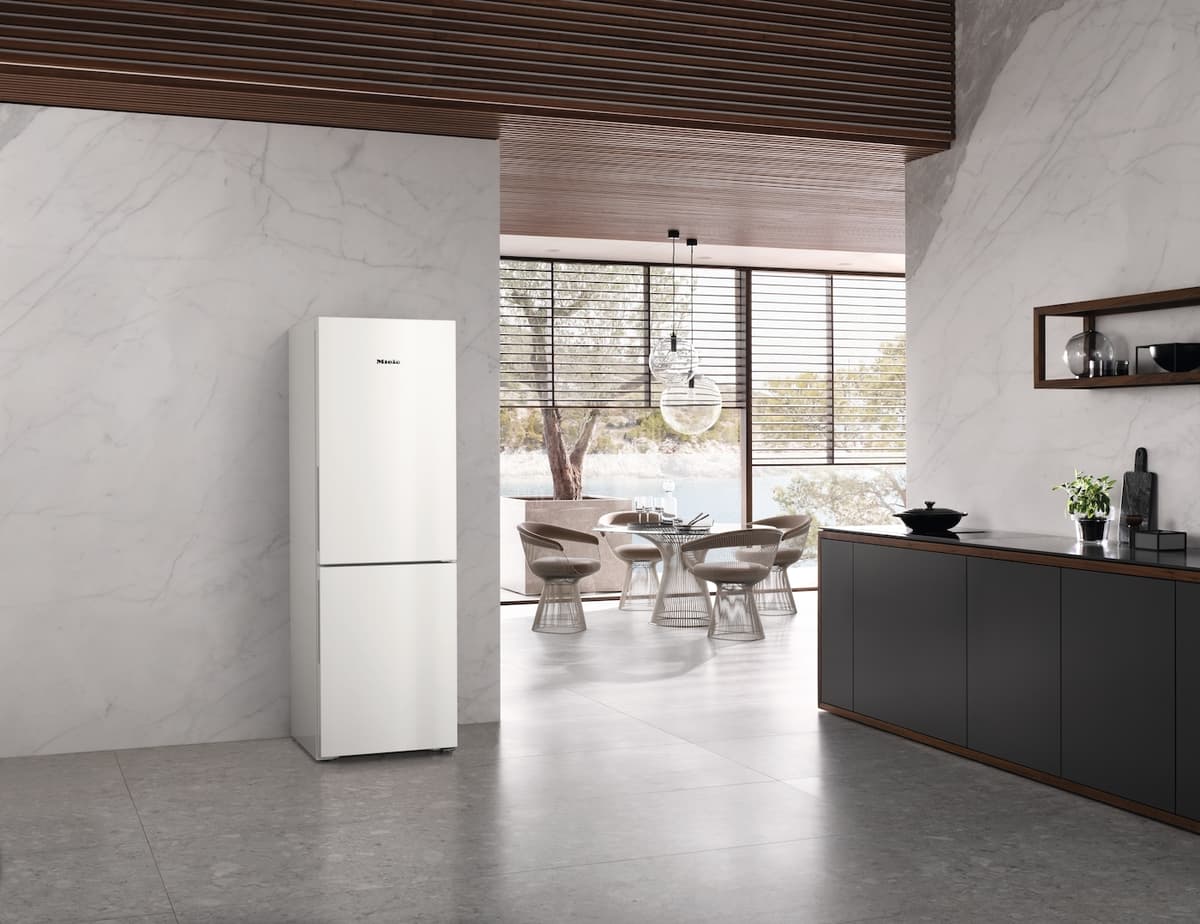 Miele Jääkaappipakastin KFN 4375 CD (valkoinen) - Gigantti