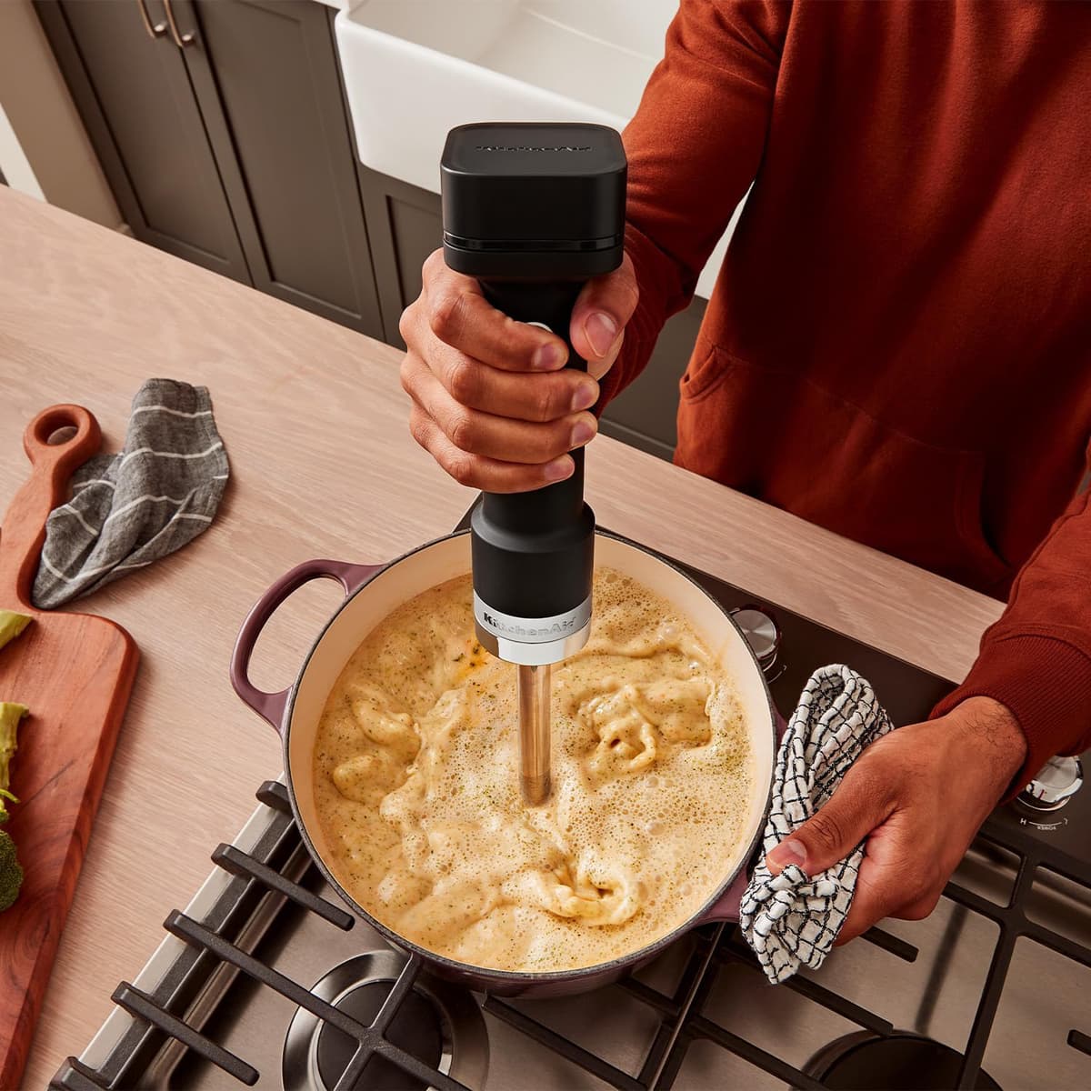 KitchenAid Go trådløs stavmikser uten batteri 5KHBRV00BM (sort) - Elkjøp