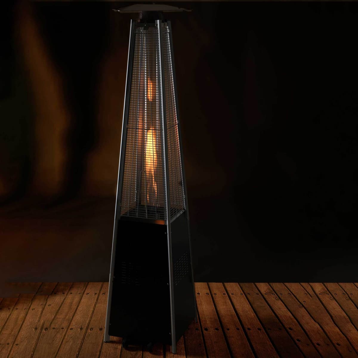 Fornorth Terrassevarmer Pyramid 13kW gassdrevet, svart - Elkjøp | Elkjøp