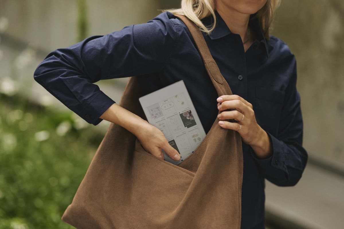 reMarkable Paper Pro Move E-ink tablet + Marker Plus - Elgiganten ...