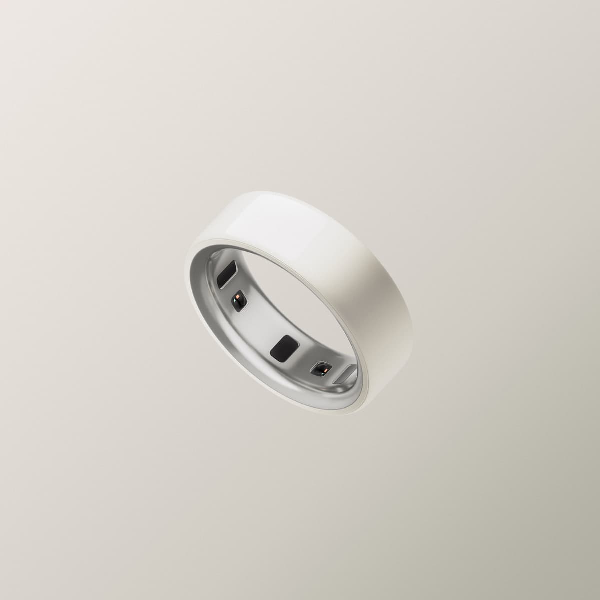 Oura Ring 4 Ceramic smartring størrelse 10 (Cloud) - Elkjøp
