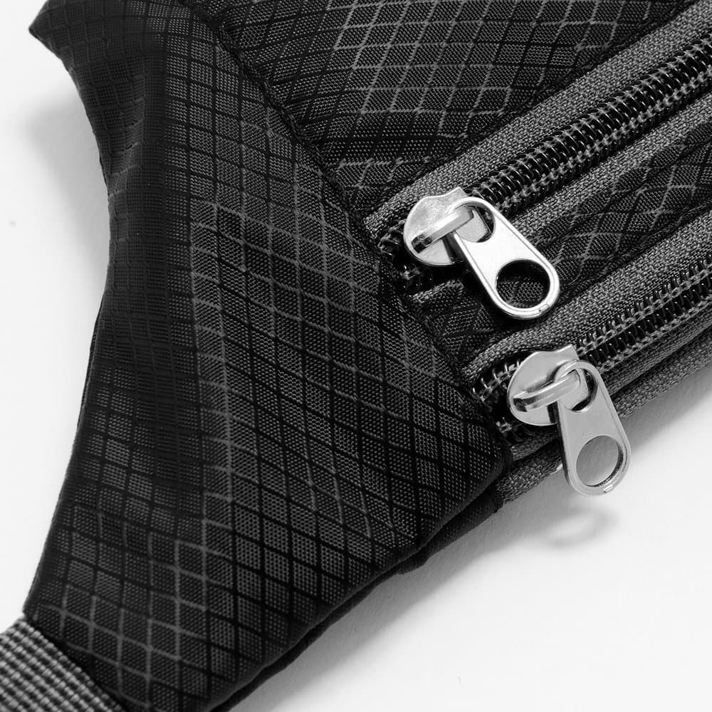 Bältesväska/midjeväska med hörlursuttag - Svart - Elgiganten - Elgiganten